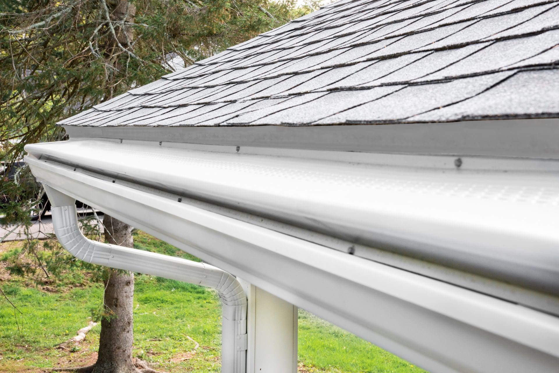 Gutters & Downspouts Neenah WI | Keeney Home Services